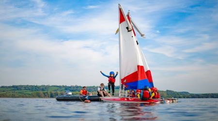 Adventure Jobs, Outdoor Work, Seasonal Vacancies and Activity Courses UK